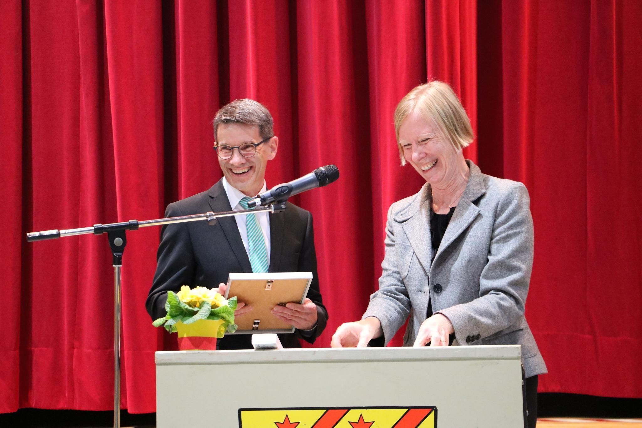 Gemeinde Bingen verabschiedet Bürgermeister Jochen Fetzer