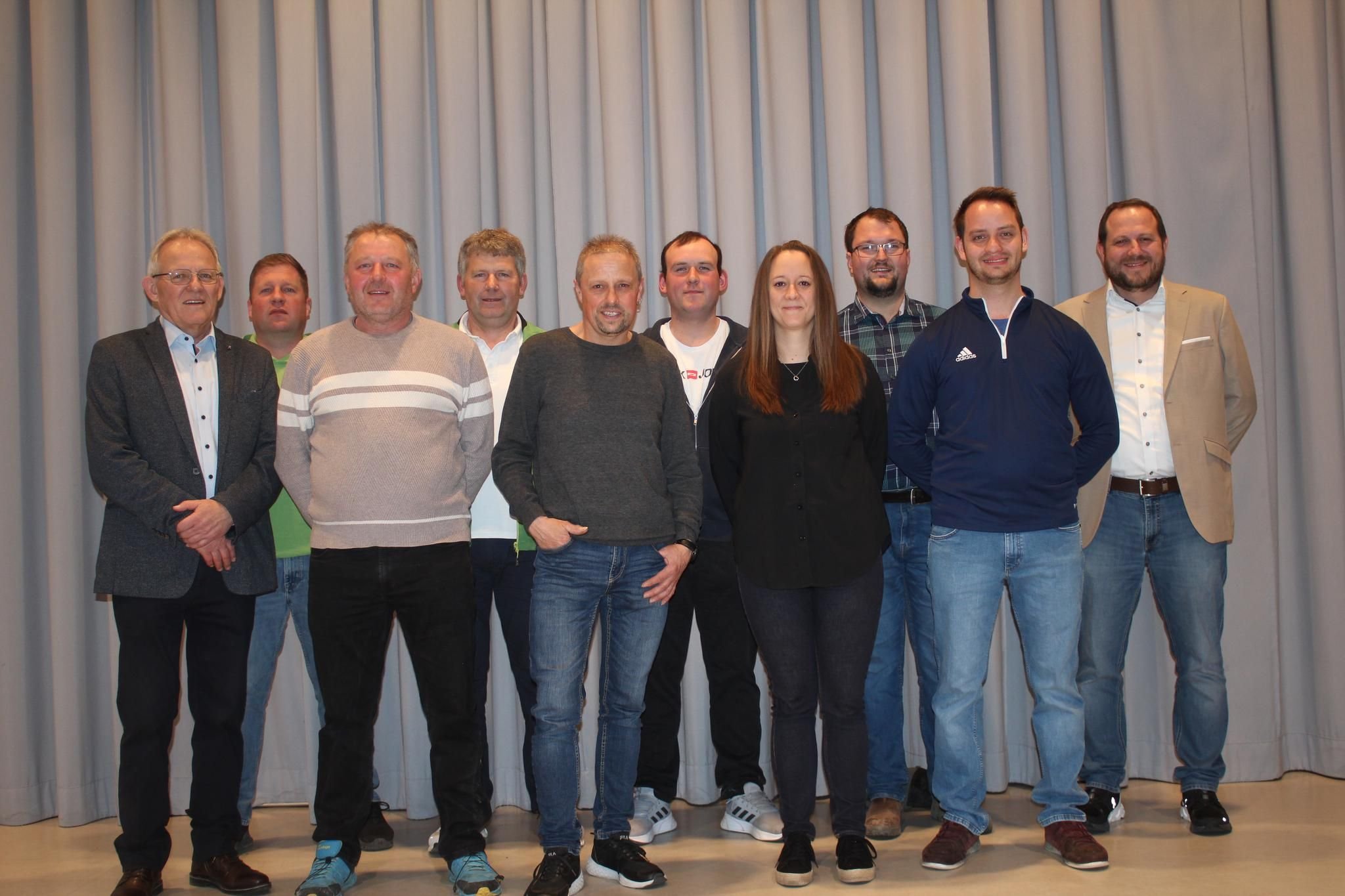 Eine Liste 11 Kandidaten für den Ortschaftsrat Schwandorf