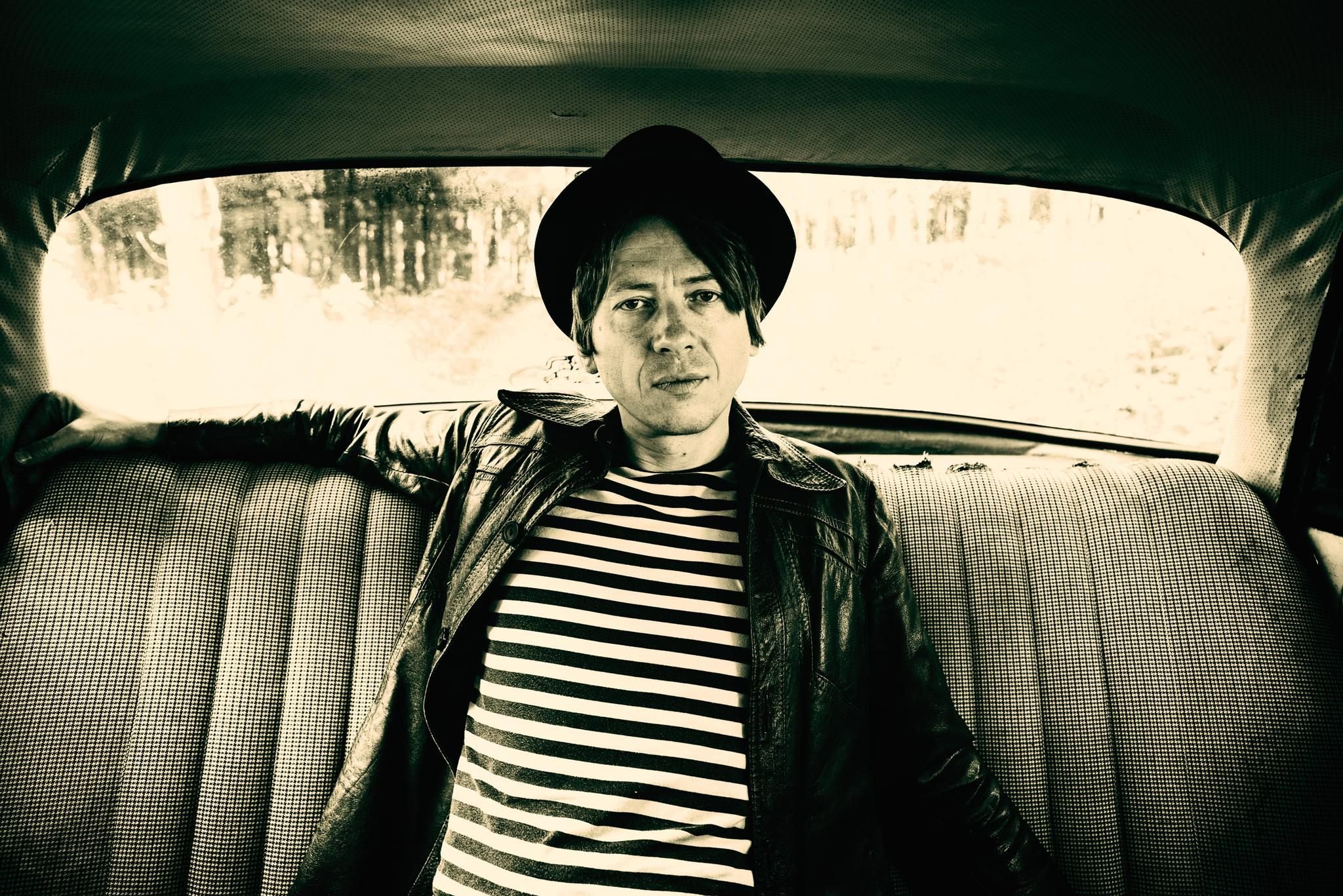 Songwriter Michael Moravek tritt im Café Kamala auf