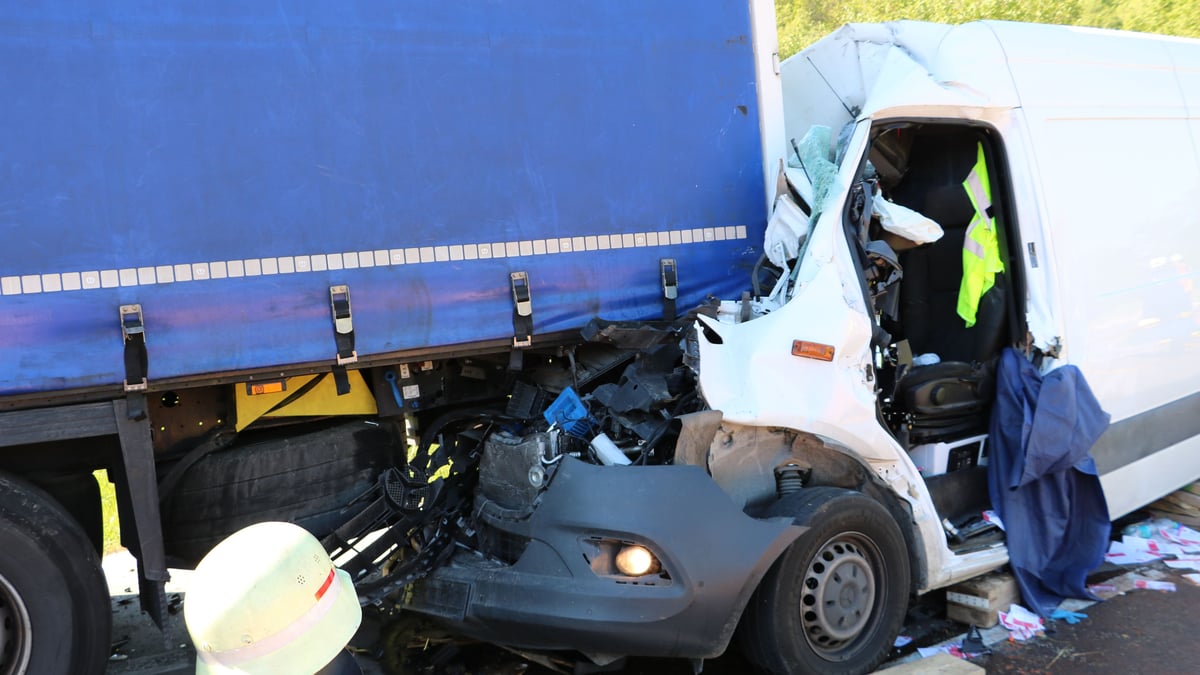 Schwerer Unfall auf der B311