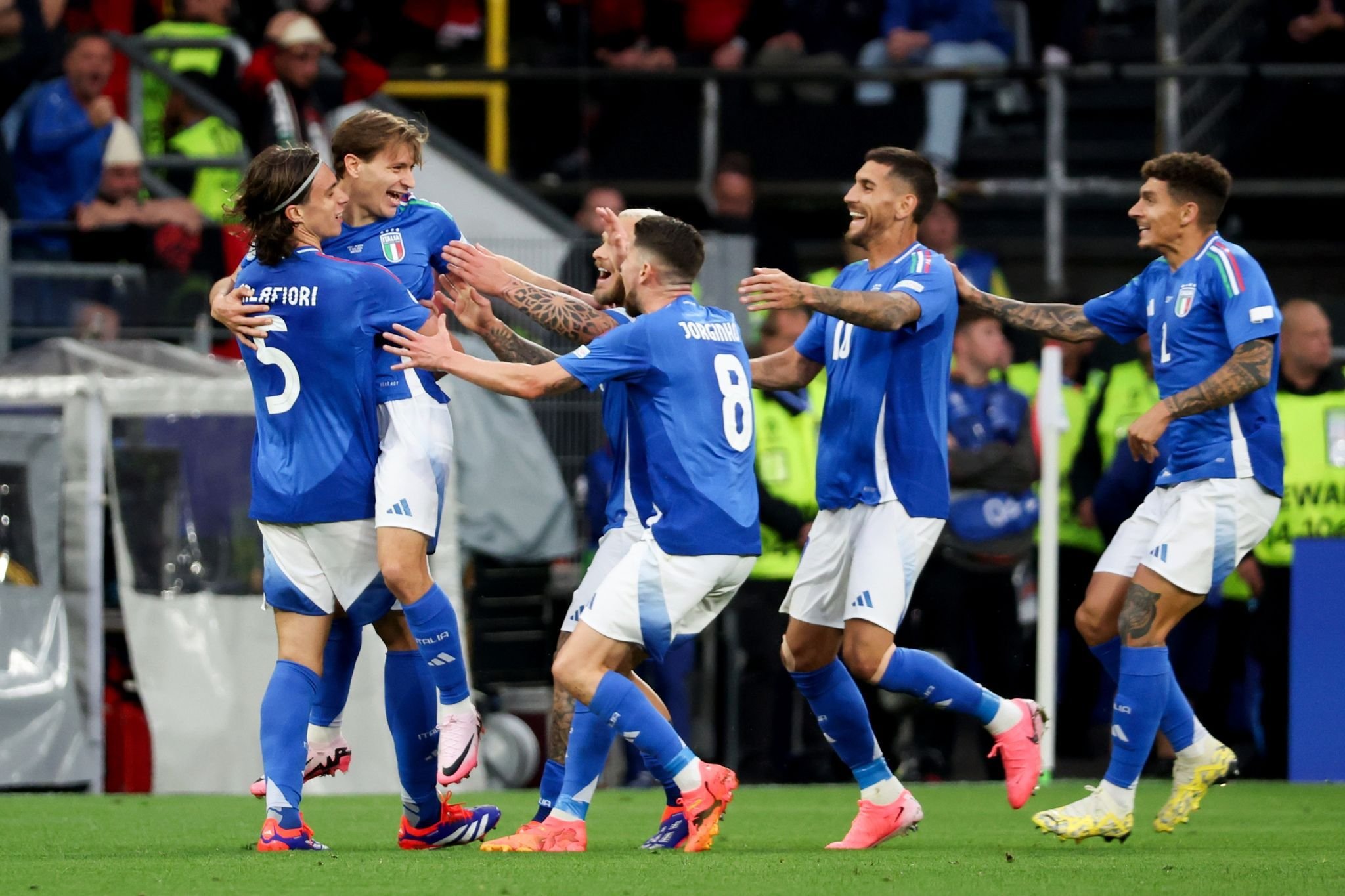 „Hätte schiefgehen können“: Italien meistert erste EM-Hürde