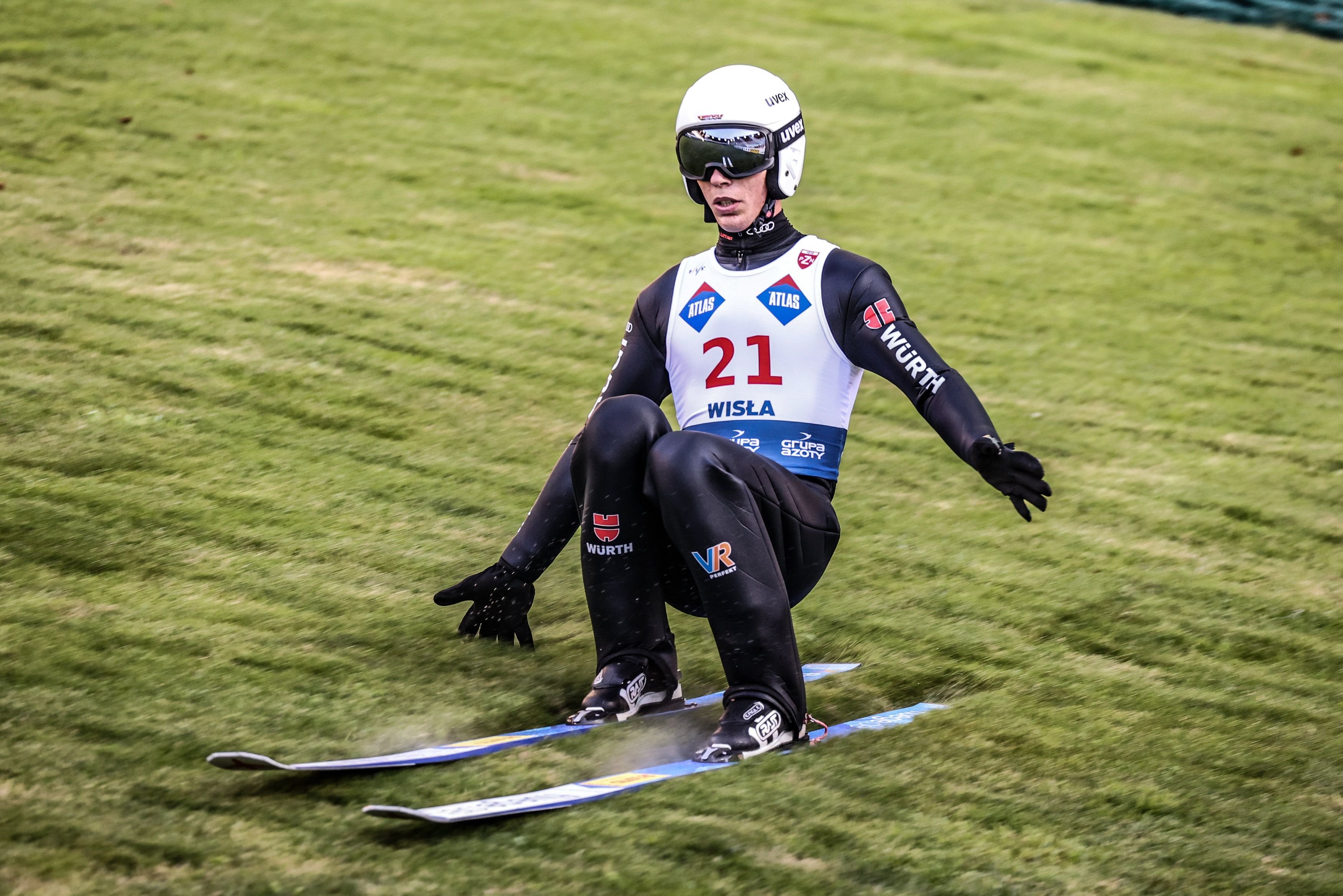 Sturz bei der Landung: Verletzung bremst Luca Roth aus