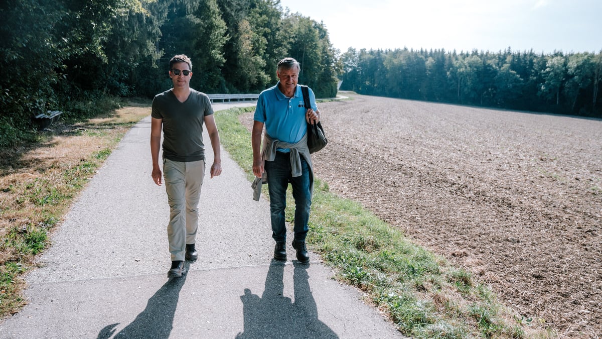 Manuel Hagel und Hans-Ulrich Rülke gehen wandern