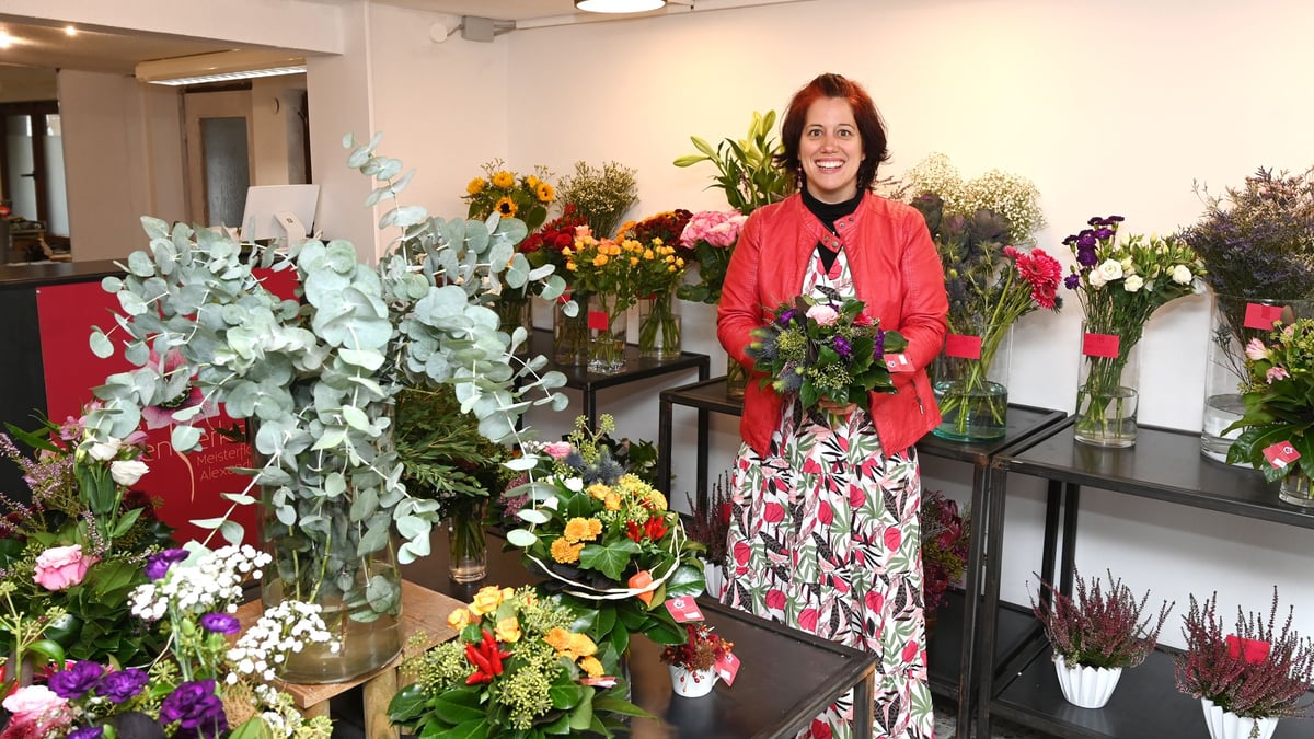 Alexandra Höfer eröffnet „Die Blumenwerkstatt“