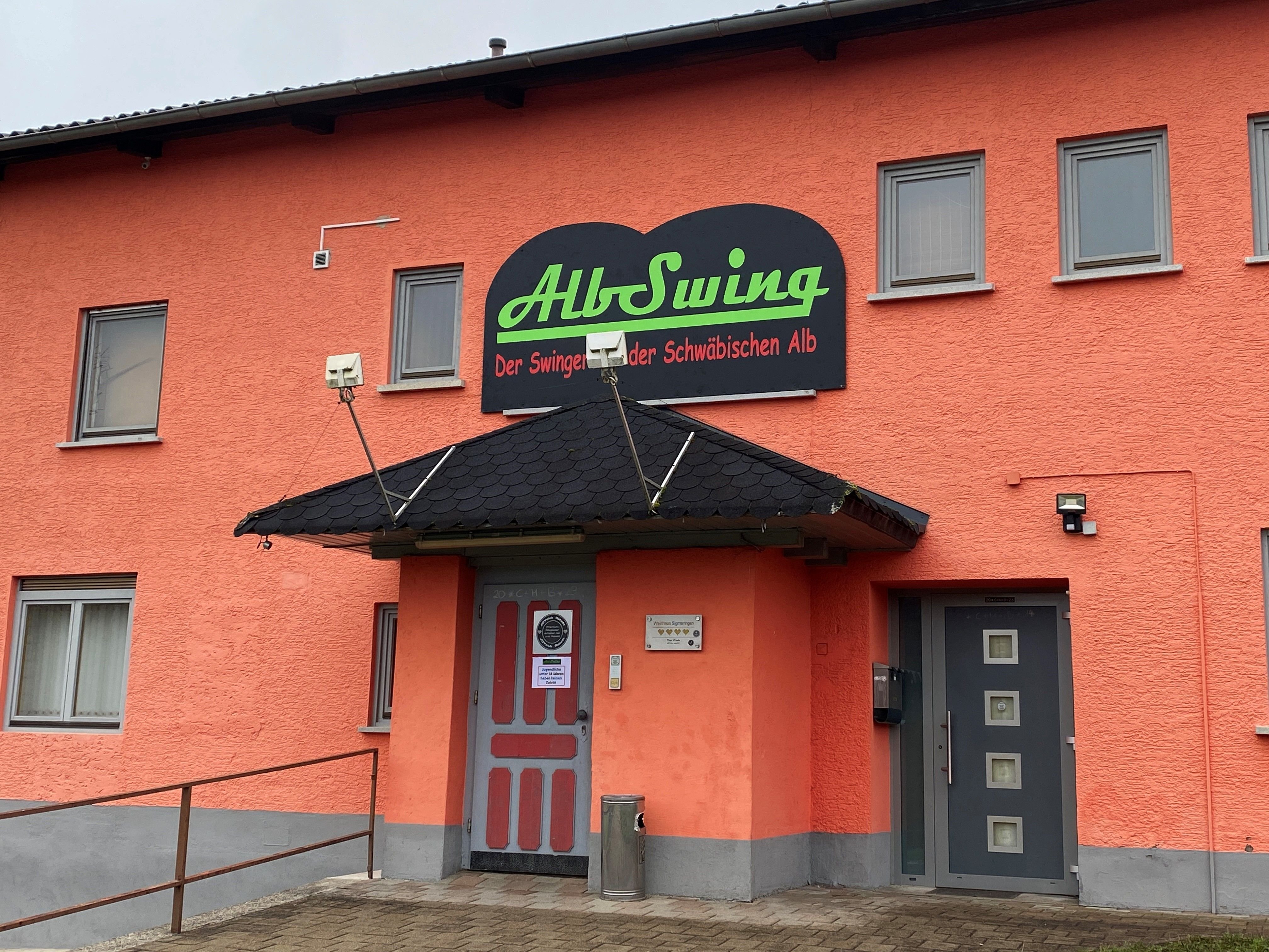 Swingerclub eröffnet wieder - inklusive SM-Bereich