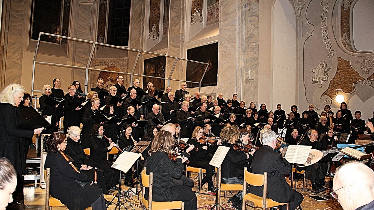 Oratorienchor Ellwangen begeistert mit Bachs Weihnachtsoratorium