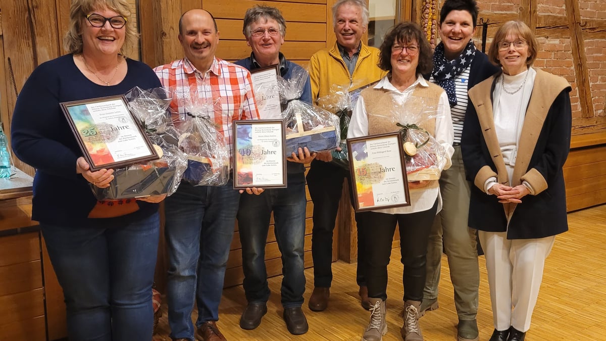 Der Kappler Kirchenchor ehrt Jubilare und Jubilarinnen