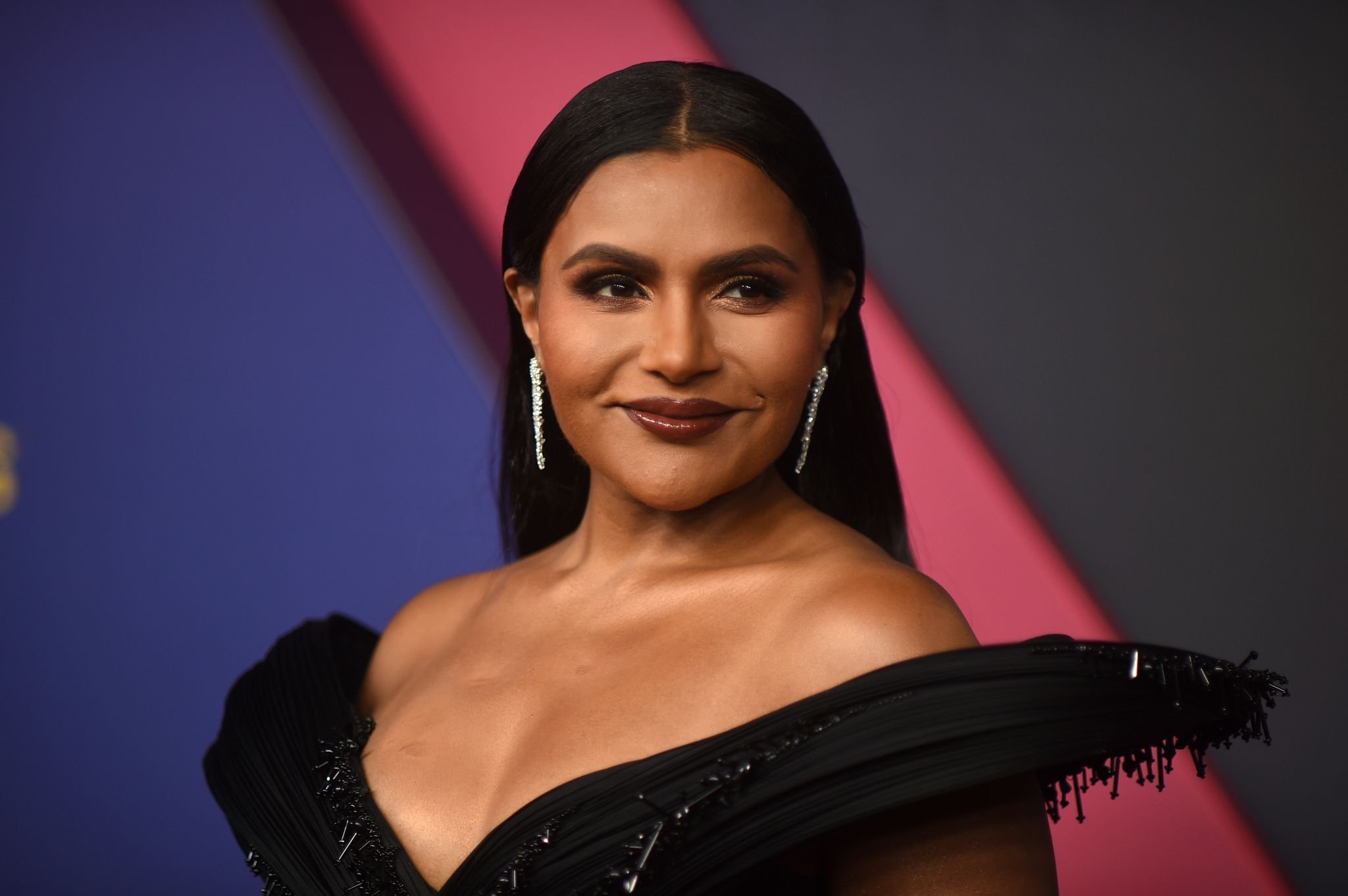 Mindy Kaling wird mit „Walk of Fame“-Stern geehrt
