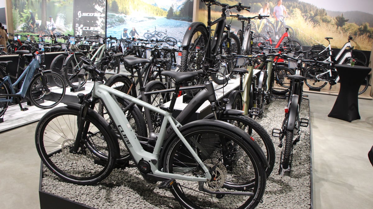 Neueröffnung von Zweiradsport Geyer in Bad Wurzach gelingt