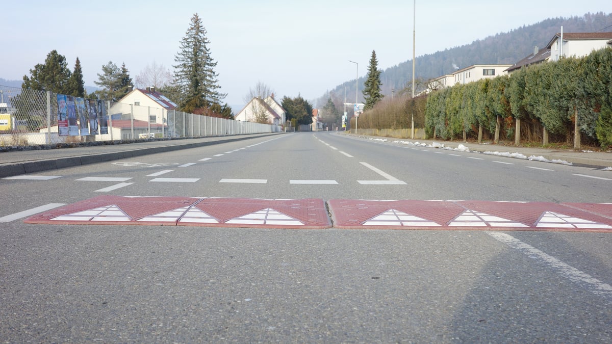 Mit 216 km/h durch die 50er-Zone: Das soll maßlose Raser jetzt aufhalten