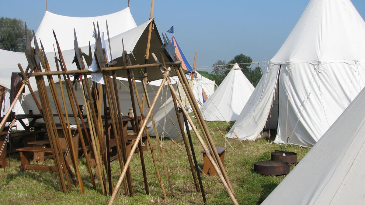 Lagerleben zum Auftakt der Landesausstellung