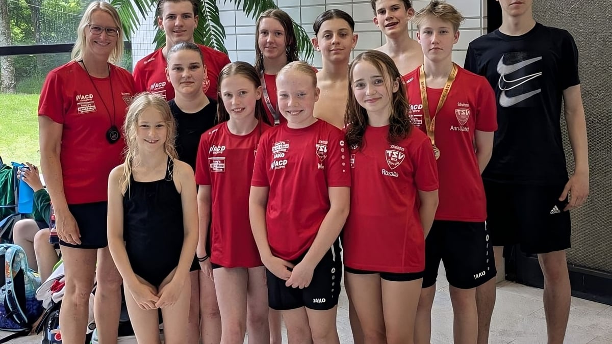TSV-Schwimmer in Weingarten am Start