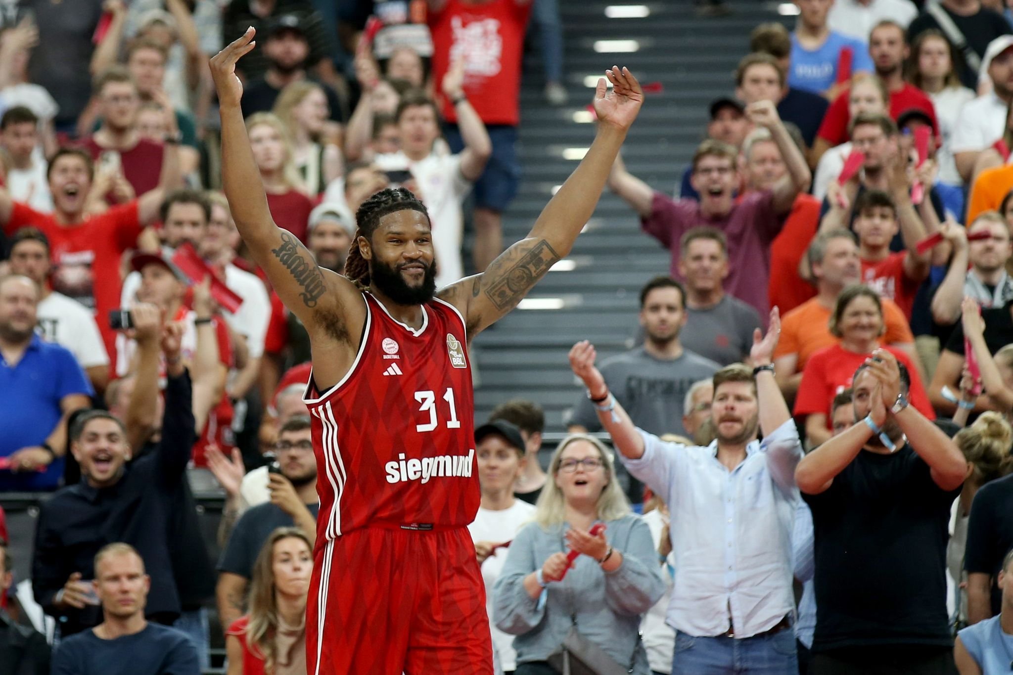 Bayern-Basketballer Booker verlässt München nach Titel