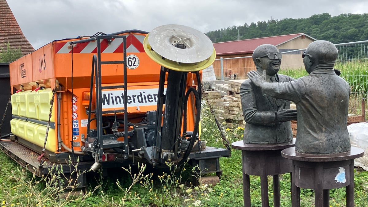 Ari kytsya only fans leaked she’s quite adorable, short,